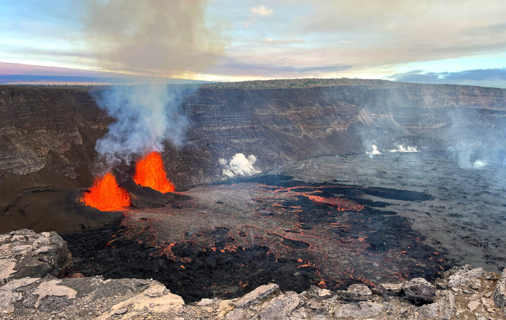 Is Kīlauea Erupting Right Now? Live Volcano Updates (2026)